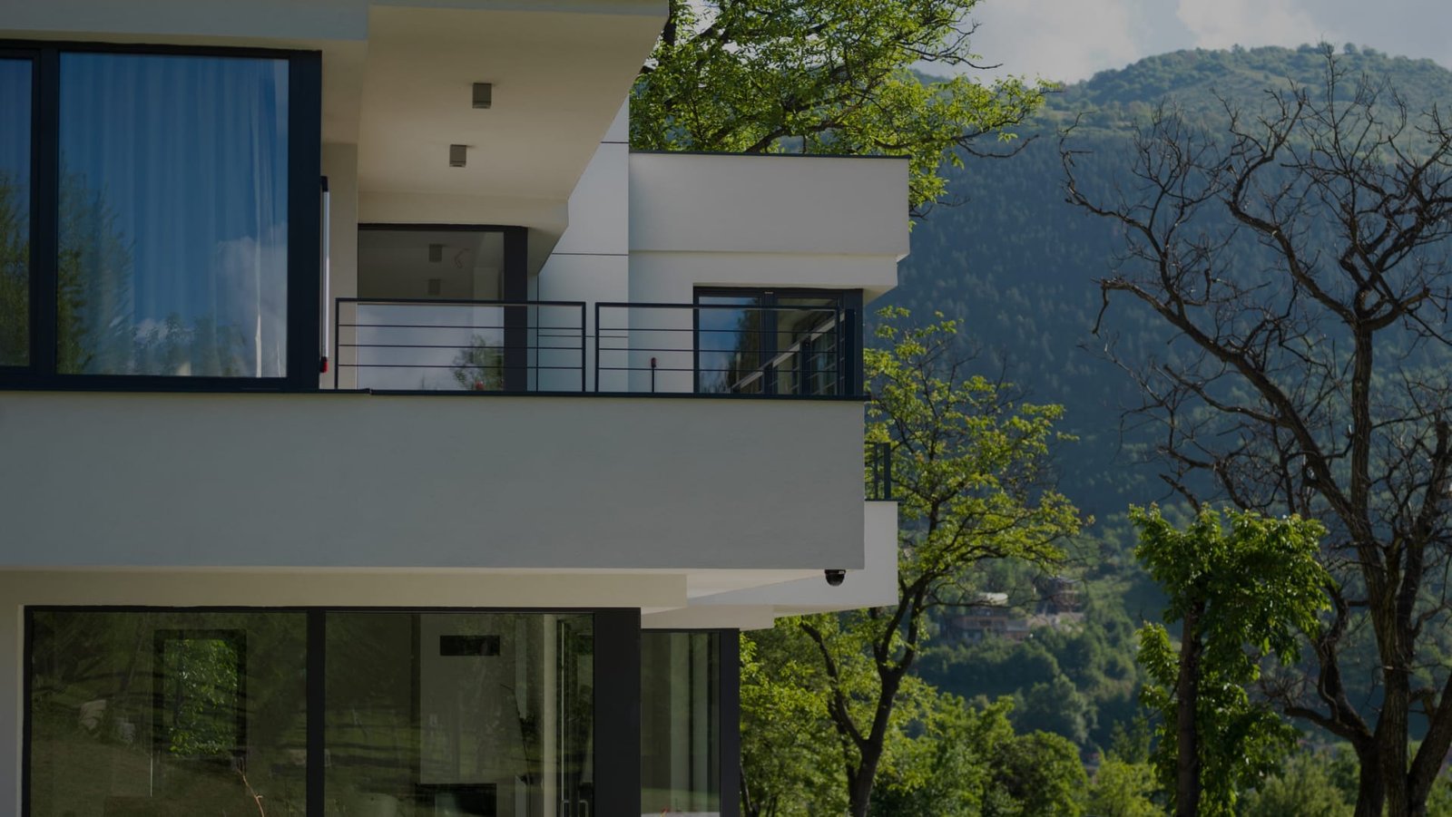 Geometric Square Villa In Germany - Toronto Mercedes Benz